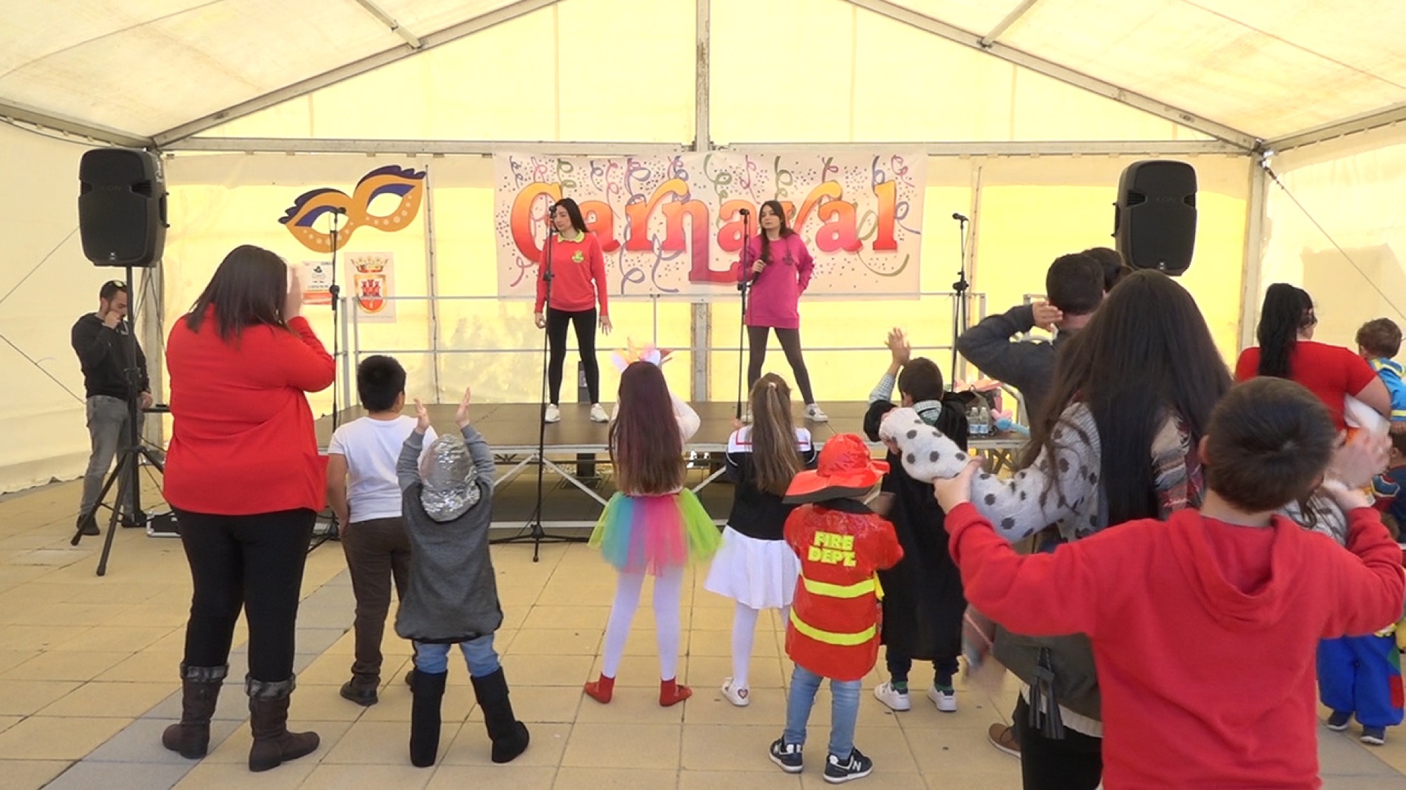 Celebrado el Carnaval de Campamento en la Plaza 28 de Febrero | San Roque Celebrado el Carnaval de Campamento en la Plaza 28 de Febrero | San Roque